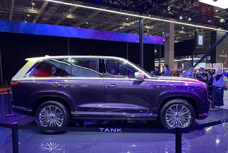 เกรท วอลล์ ปั้นแบรนด์ใหม่ TANK หรูหราสไตล์โรลส์ รอยซ์