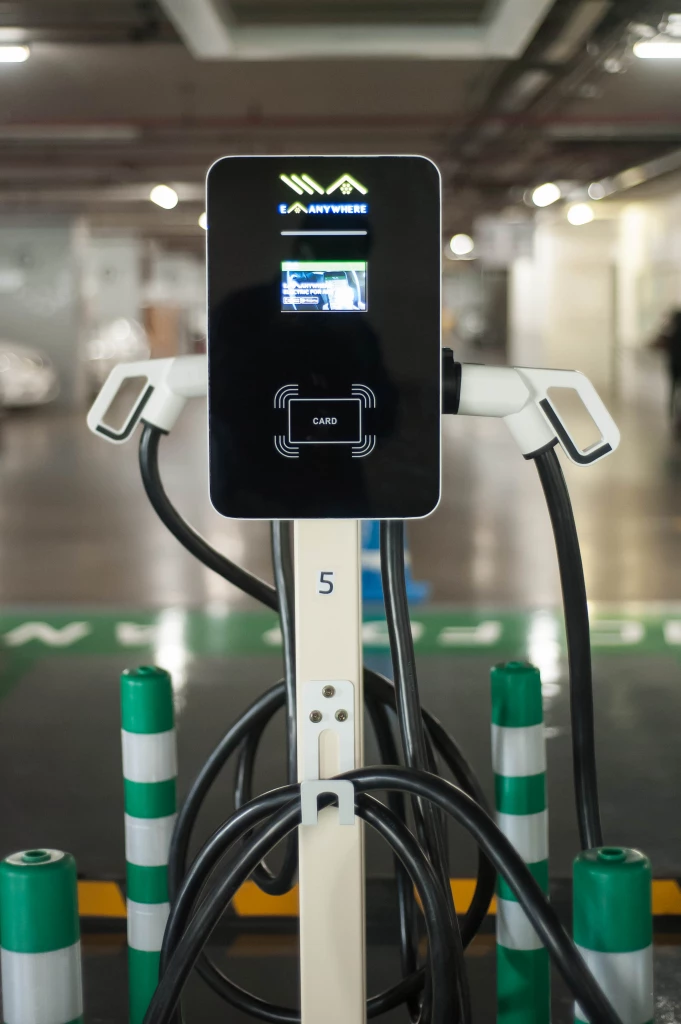 EA ผนึกพันธมิตร MEA -JR พัฒนาโครงการสถานีอัดประจุไฟฟ้าอัจฉริยะ (EV Smart Charging Station)