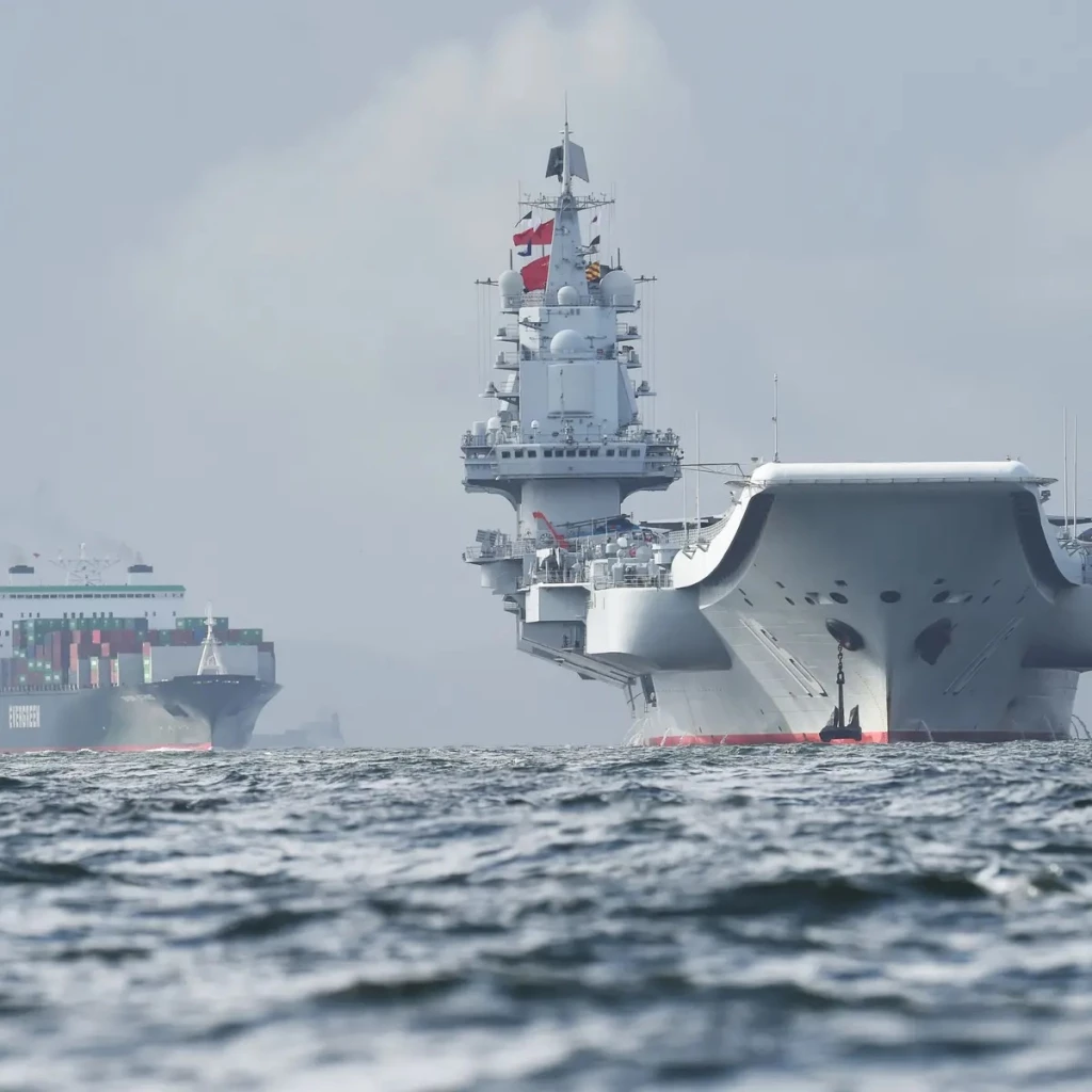 จีนเปิดตัวเรือบรรทุกเครื่องบิน'ฝูเจี้ยน' ประกาศแสนยานุภาพสุดอลังการ