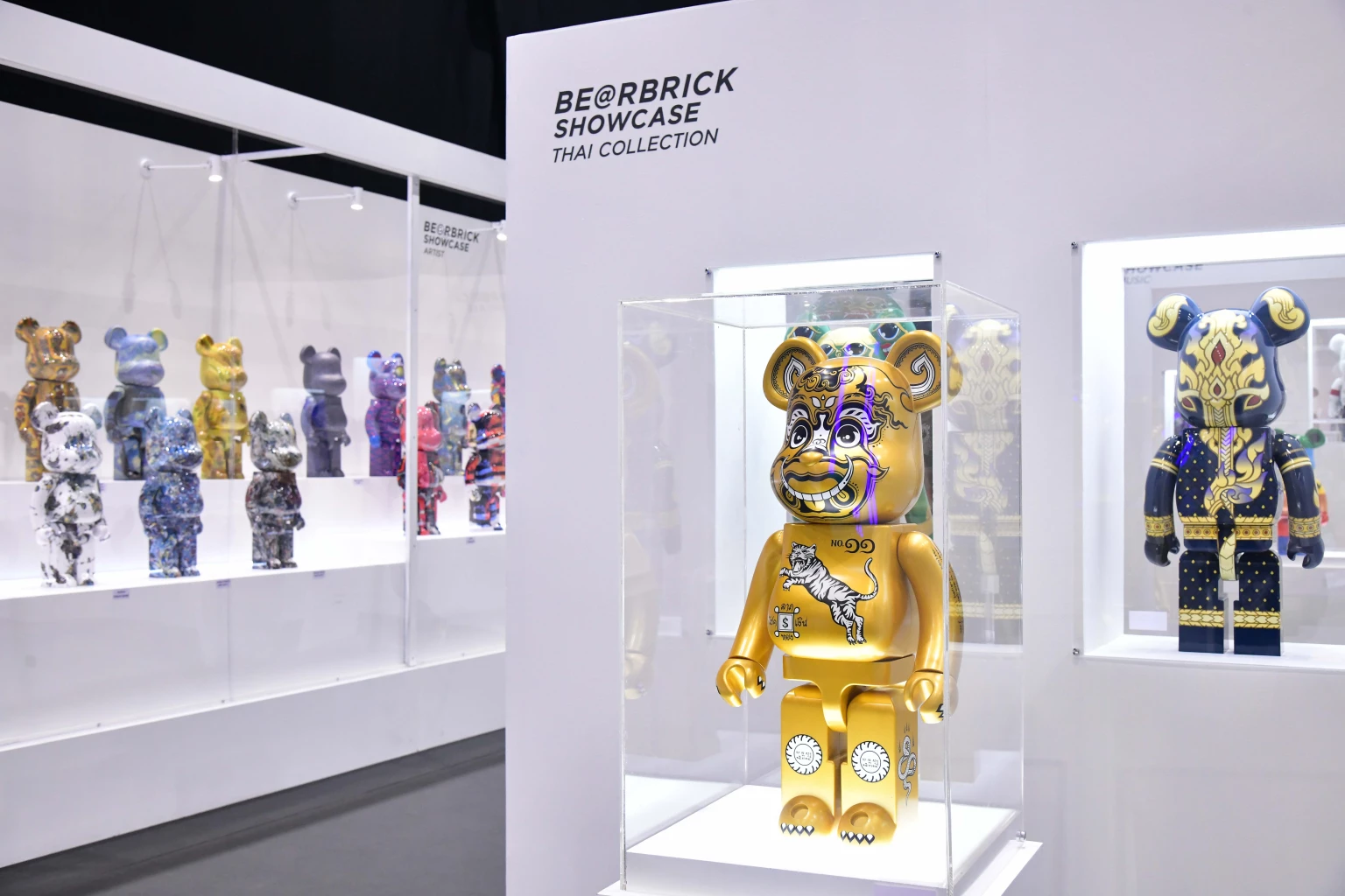สุดอลัง! กองทัพ BEARBRICK – สตาร์วอร์ งานมหกรรมของเล่นใหญ่สุดแห่งปี