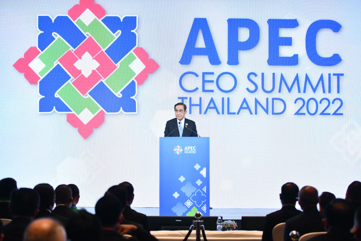 นายกฯ ดึงนักธุรกิจทั่วโลกลงทุนไทย บนเวที APEC CEO Summit 2022