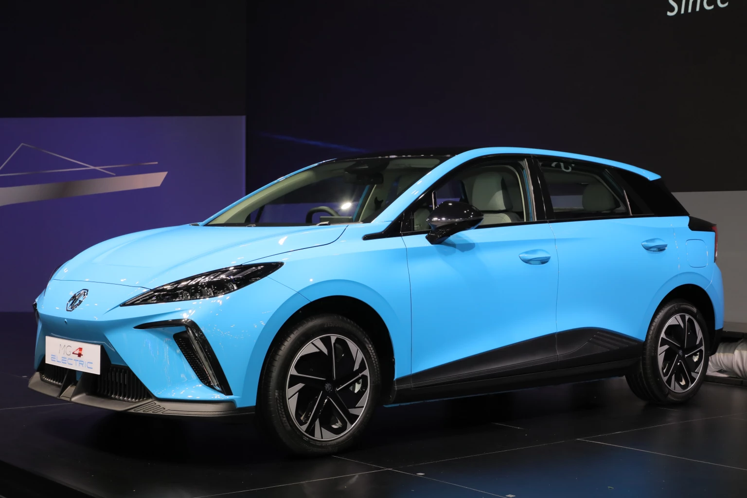 เปิดราคารถยนต์ไฟฟ้า NEW MG4 ELECTRIC 8.69 -9.69 แสน