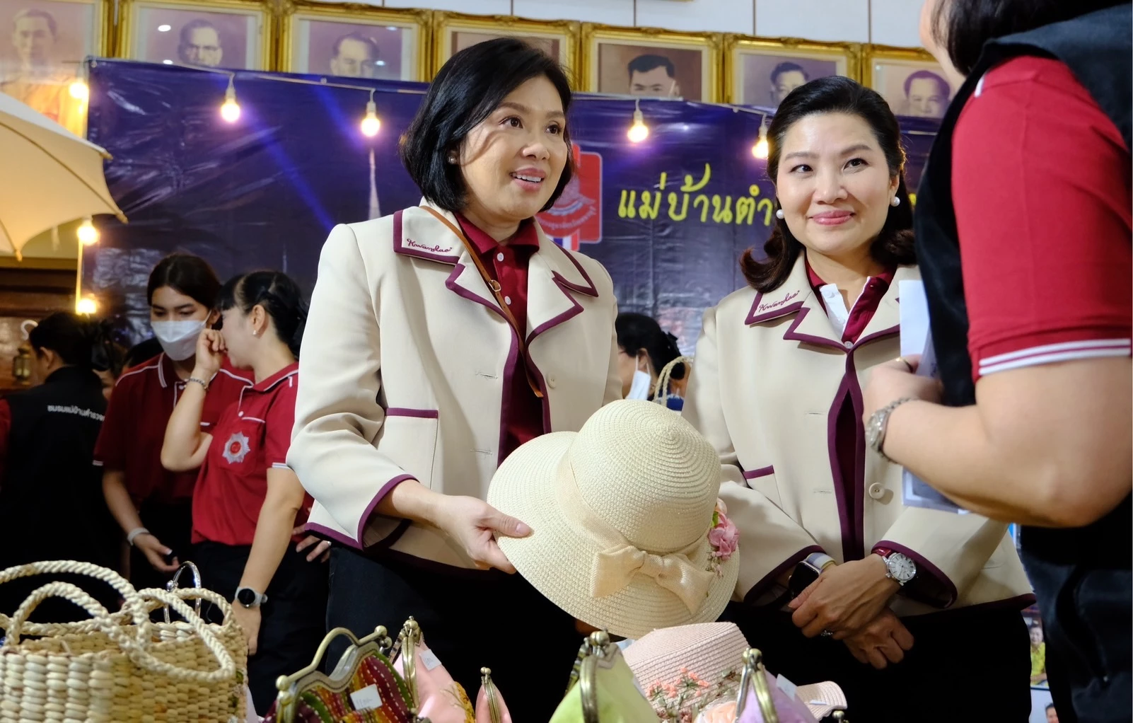 สมาคมแม่บ้านตำรวจ เยี่ยมชม OPOP และกิจการแม่บ้านตำรวจภูธรภาค 7