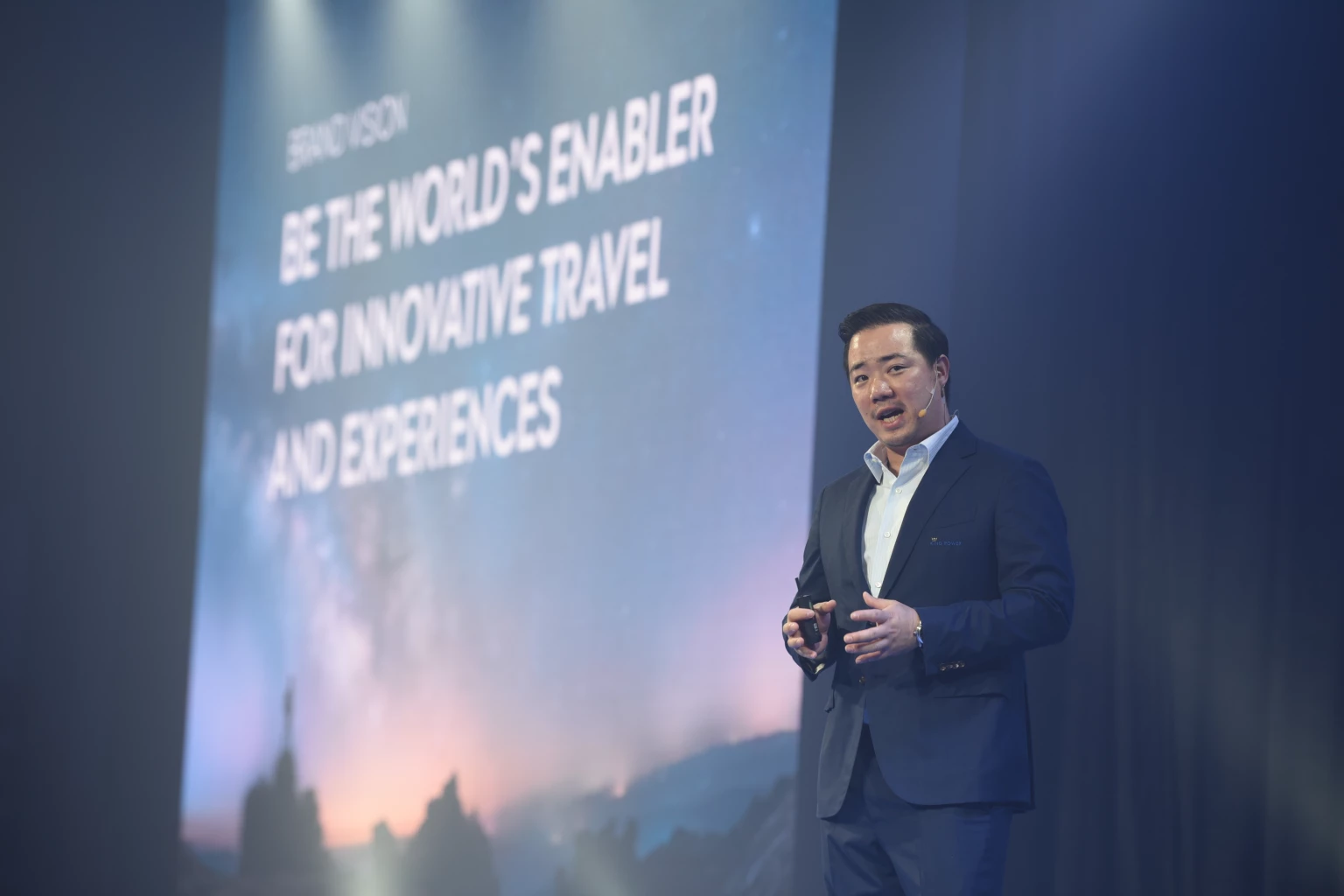 คิง เพาเวอร์ รุกช้อปปิ้งออนไลน์ KINGPOWER.COM เป็นมากกว่าดิวตี้ฟรี