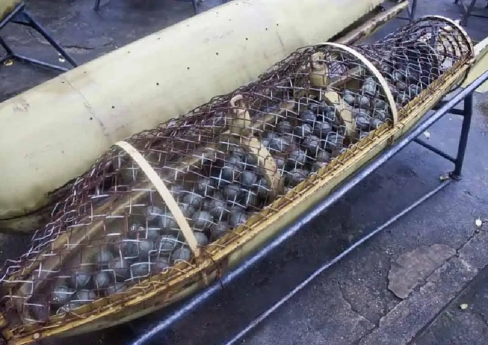 รู้จัก ระเบิดพวง ระเบิดลูกปราย Cluster Munitions ที่สหรัฐจ่อส่งให้ยูเครน