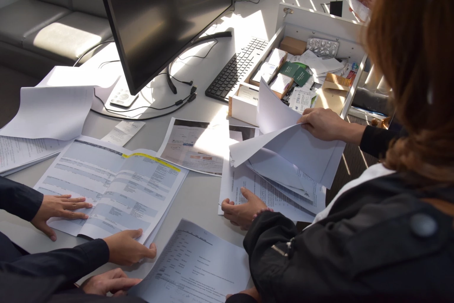 DSI บุกค้น 15 จุด "บ้านชนินทร์-บริษัท" หาหลักฐานปมคดีหุ้น STARK