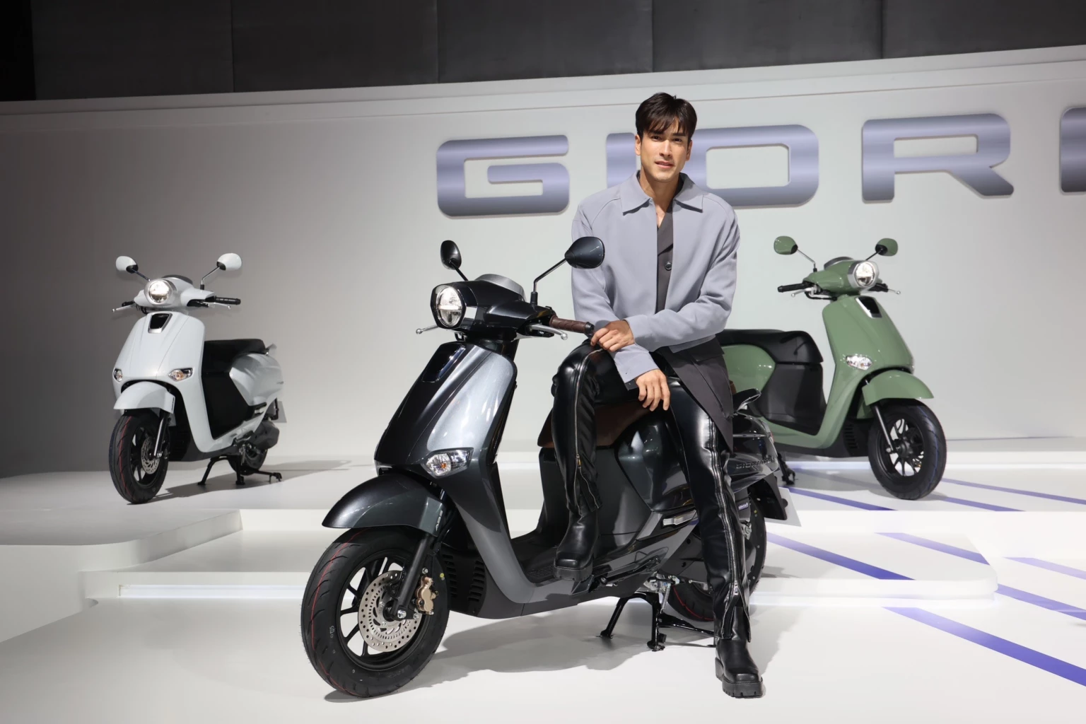 เปิดตัว New Honda Giorno+พร้อม 3 พรีเซ็นเตอร์ ณเดชน์ -วี-เจฟ ซาเตอร์