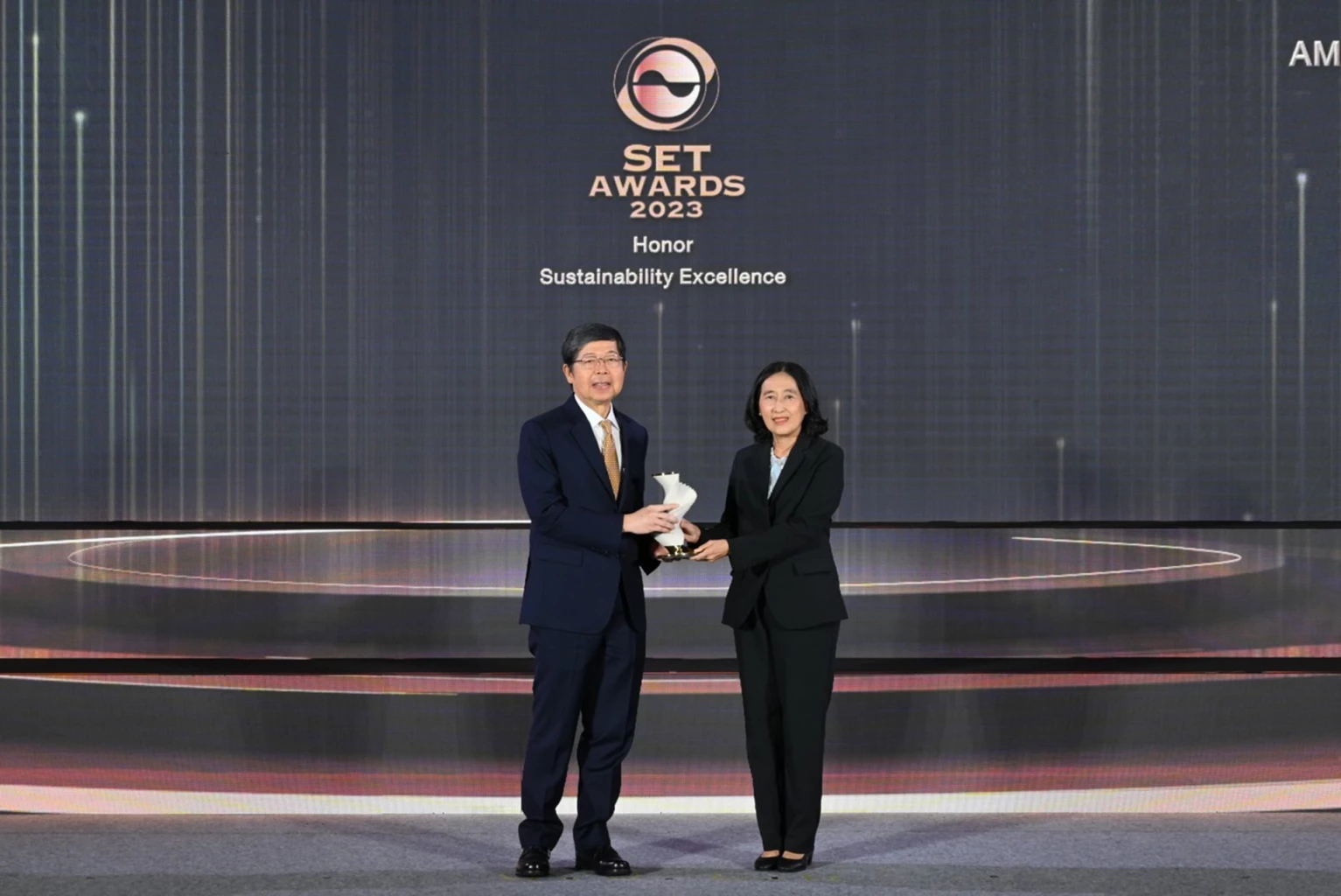 "อมตะ"คว้ารางวัลสูงสุดด้านความยั่งยืนเวที"SET Awards 2023"