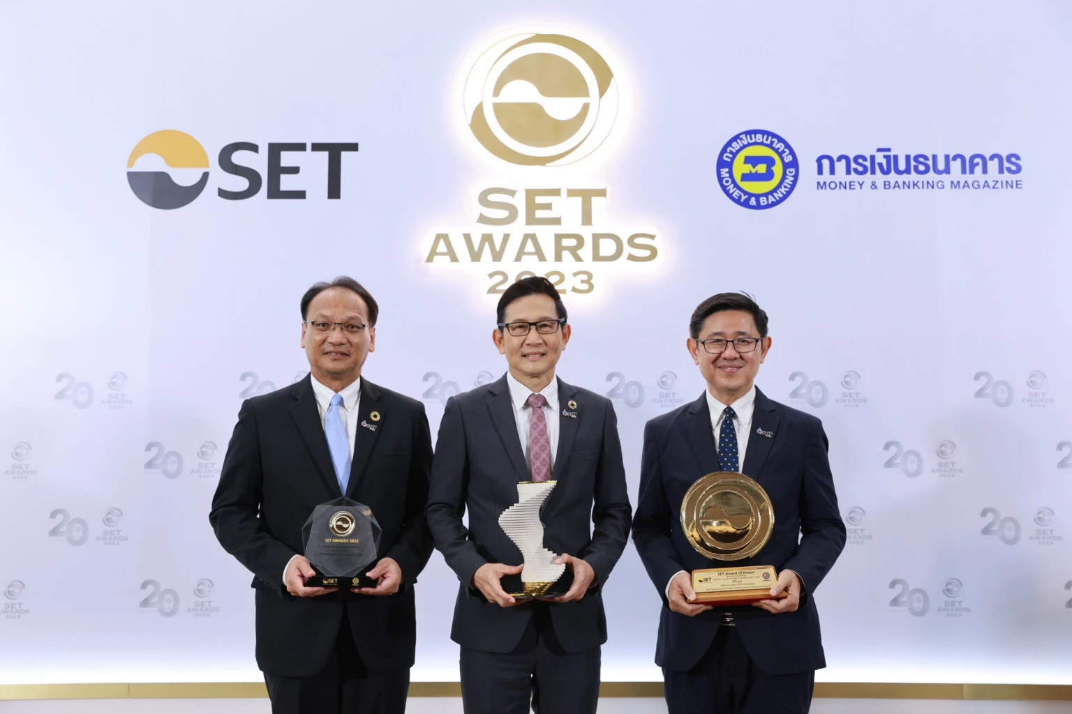 "ปตท."คว้า 3 รางวัลเวที "SET Awards 2023"